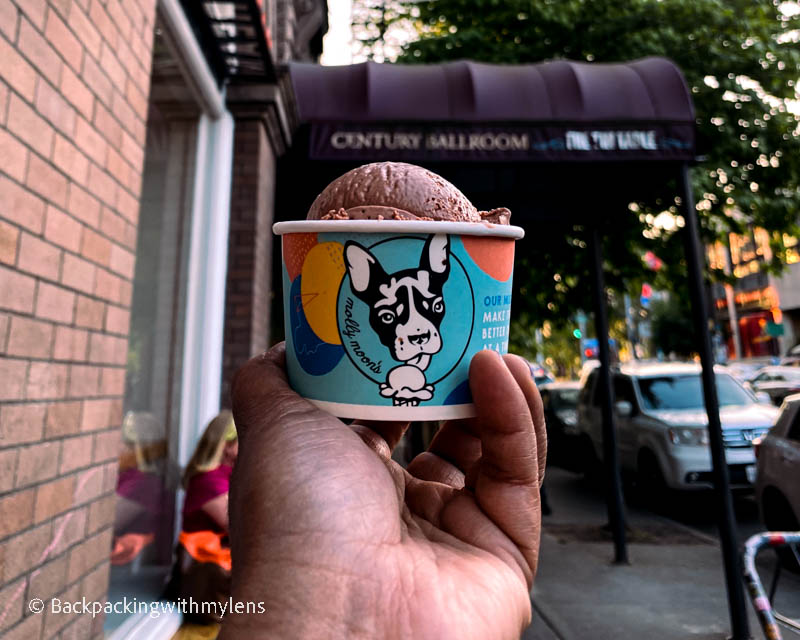 Take a DIY Ice Cream Tour in Capitol Hill, Seattle