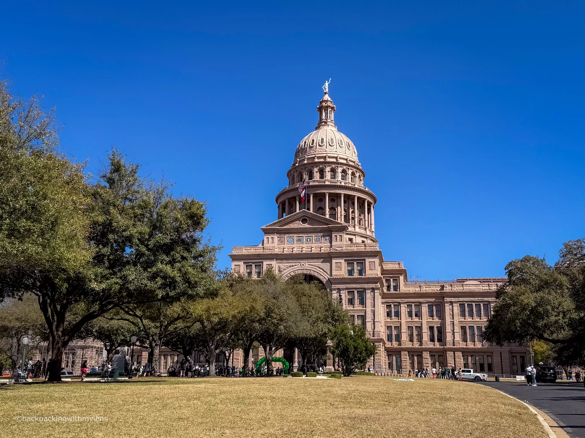 Explore Austin in a Day: Top Locations, Activities & Eateries